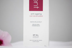 Elucent Anti Ageing Day Moisturizer Review
