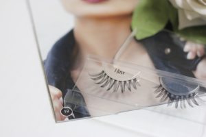 Social Eyes Lashes Review-Takes Your Makeup Game One Notch Up